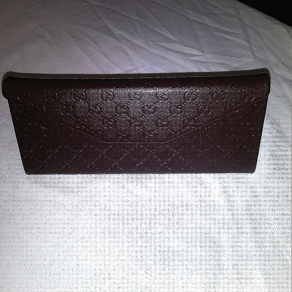 Gucci | Accessories | Gucci Triangle Sunglass Case | Poshmark